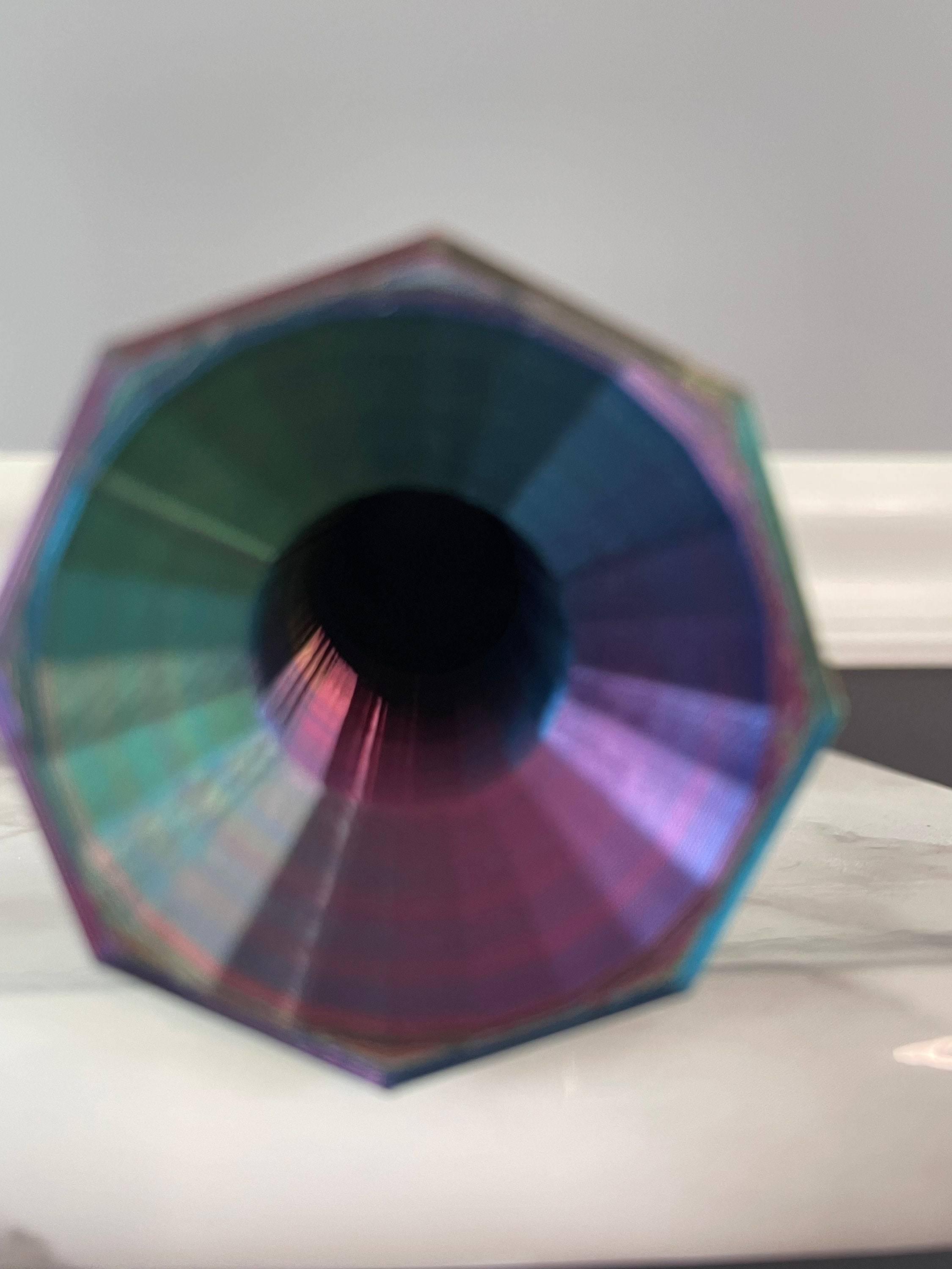 NEW Ever-evolving Vase Color Morphing Vase Color Changing Vase: Multi ...