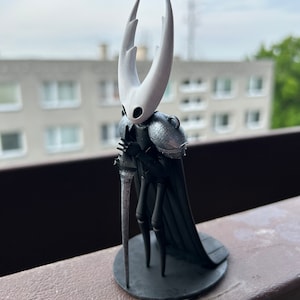 HOLLOW KNIGHT - Pure Vessel Figure - Etsy