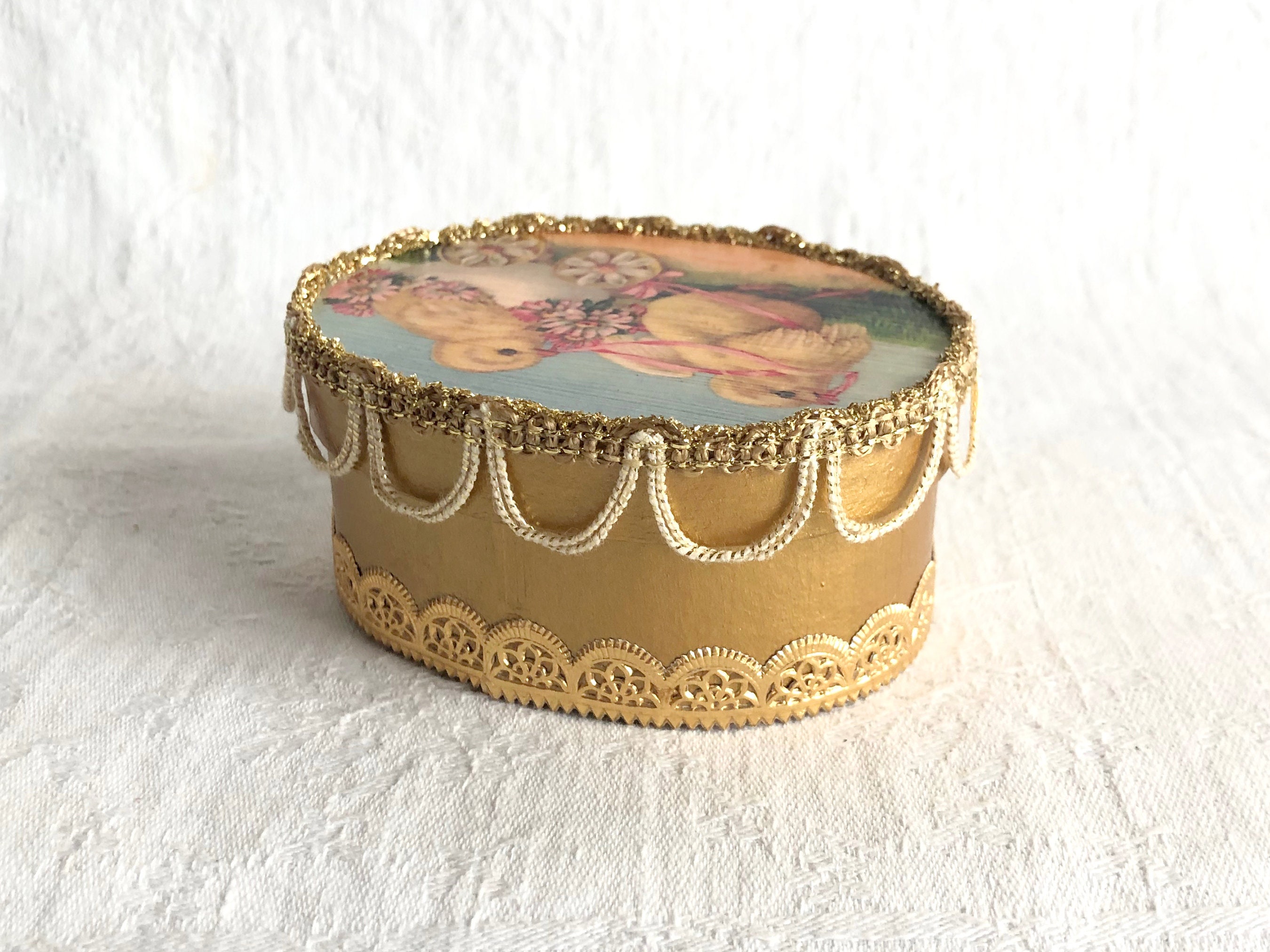 Vintage Inspired Paper Mache Oval Chick Box Easter Candy Box | Etsy