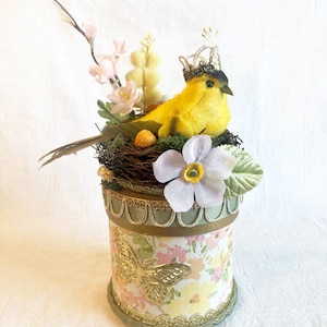 Vintage-inspired Nesting Goldfinch Candy Box | Vintage Wallpaper Bird ...