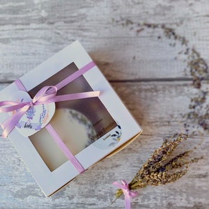 Birthday Gift Box, Lavender Candle, Gift Ideas for Women, Candle Gift ...