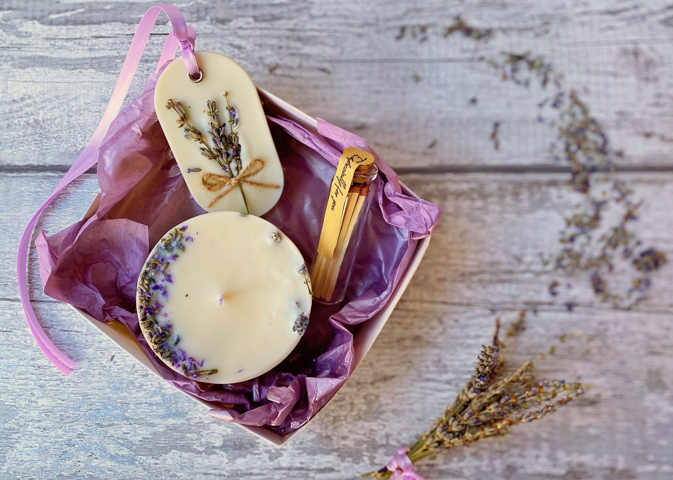 Birthday Gift Box, Lavender Candle, Gift Ideas for Women, Candle Gift ...