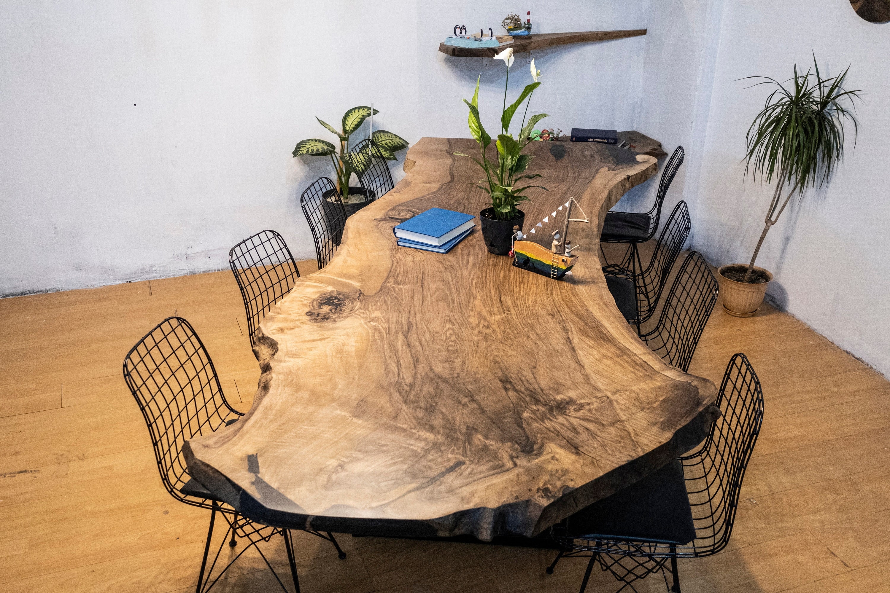 250 Year Old Table, Walnut Wood Dining Table, One Piece Walnut Wood ...