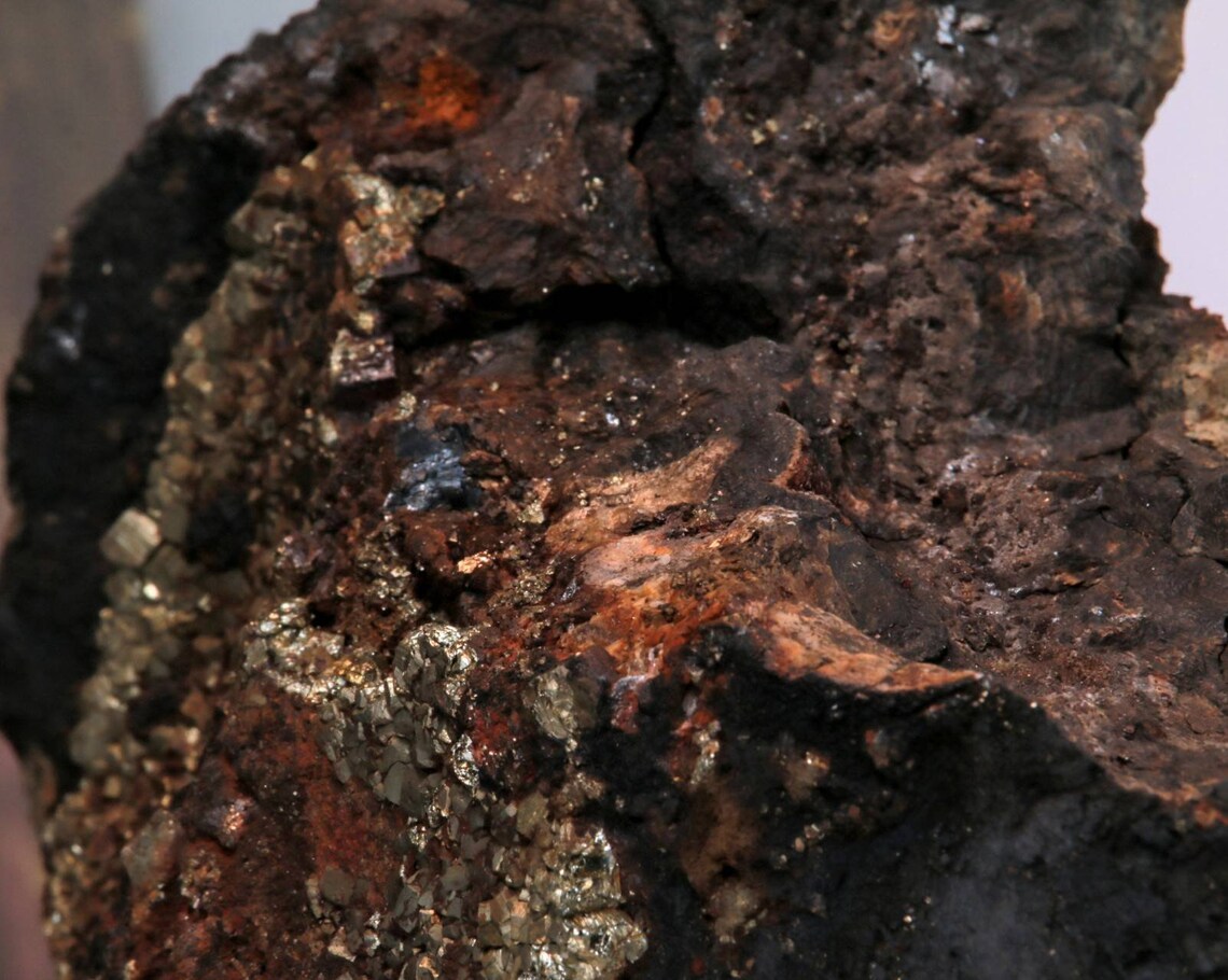 Gold Ore, Rare Mineral Specimen With Zinc, Chalcopyrite, Hematite ...