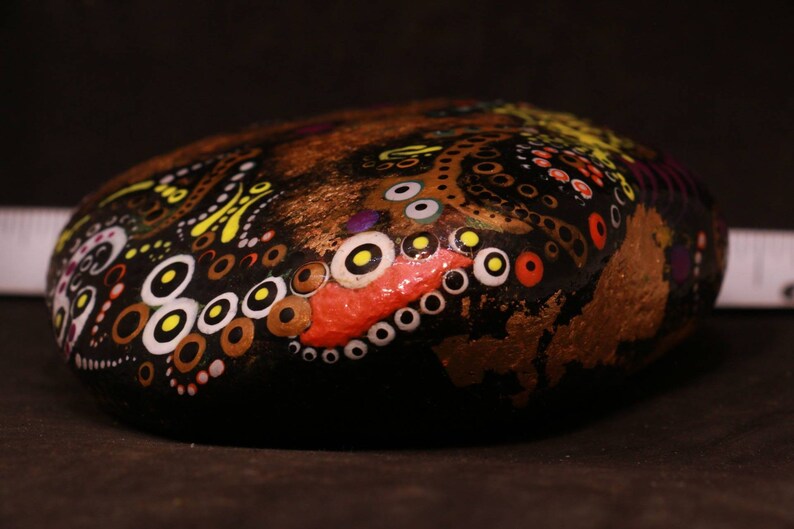 Painted River Rock Abstract Art Gold Inlay - Etsy