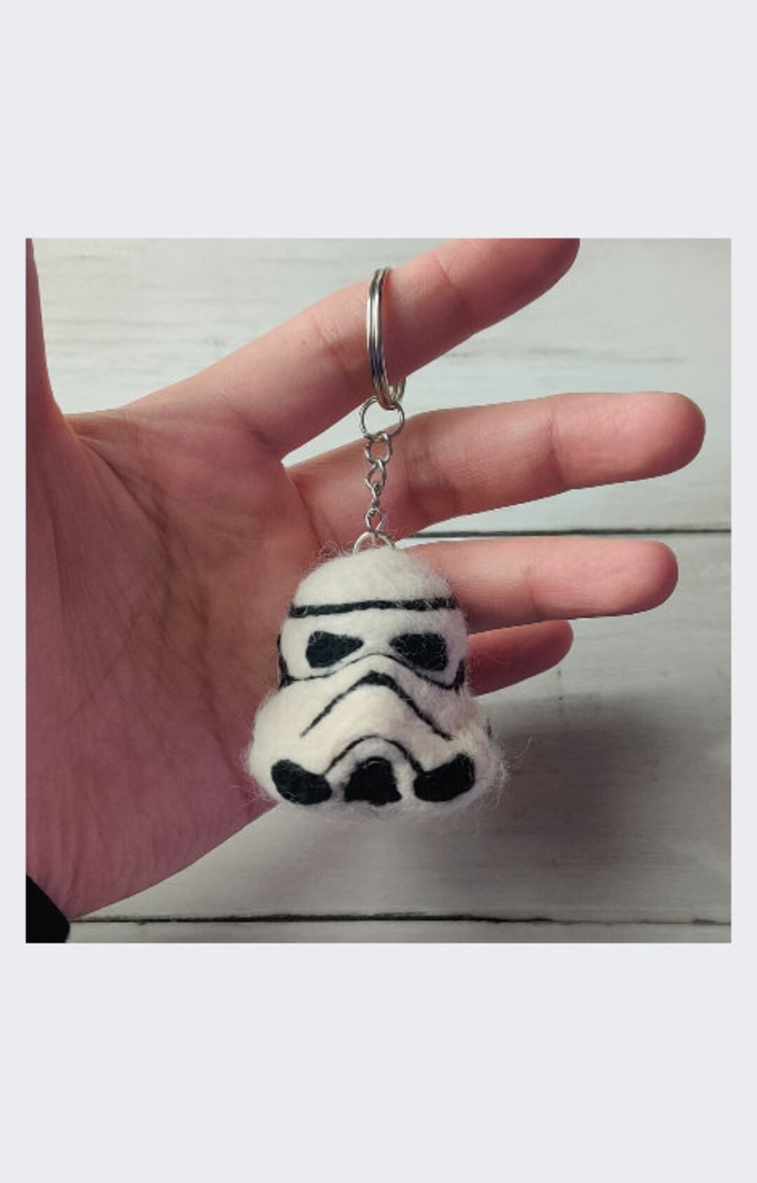 Stormtrooper needlefelt keychain - Etsy Österreich