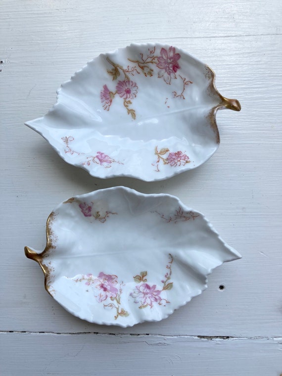 Vintage Small Leaf Shaped Plates, Dainty Floral Porce… - Gem