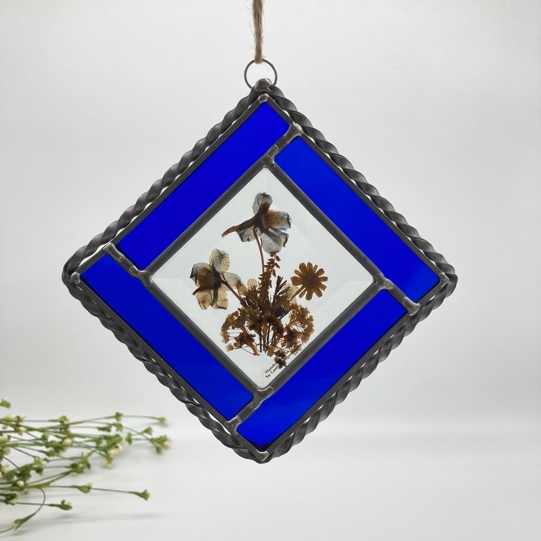 Vintage Pressed Flower Stained Glass Window Hanger, Small Diamond Dried ...
