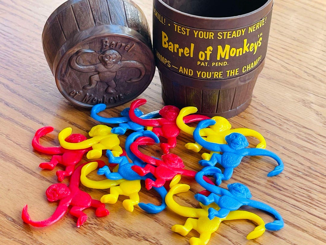 Vintage 1966 Iconic Barrel of Monkey's Lakeside Toys Party Family Game ...