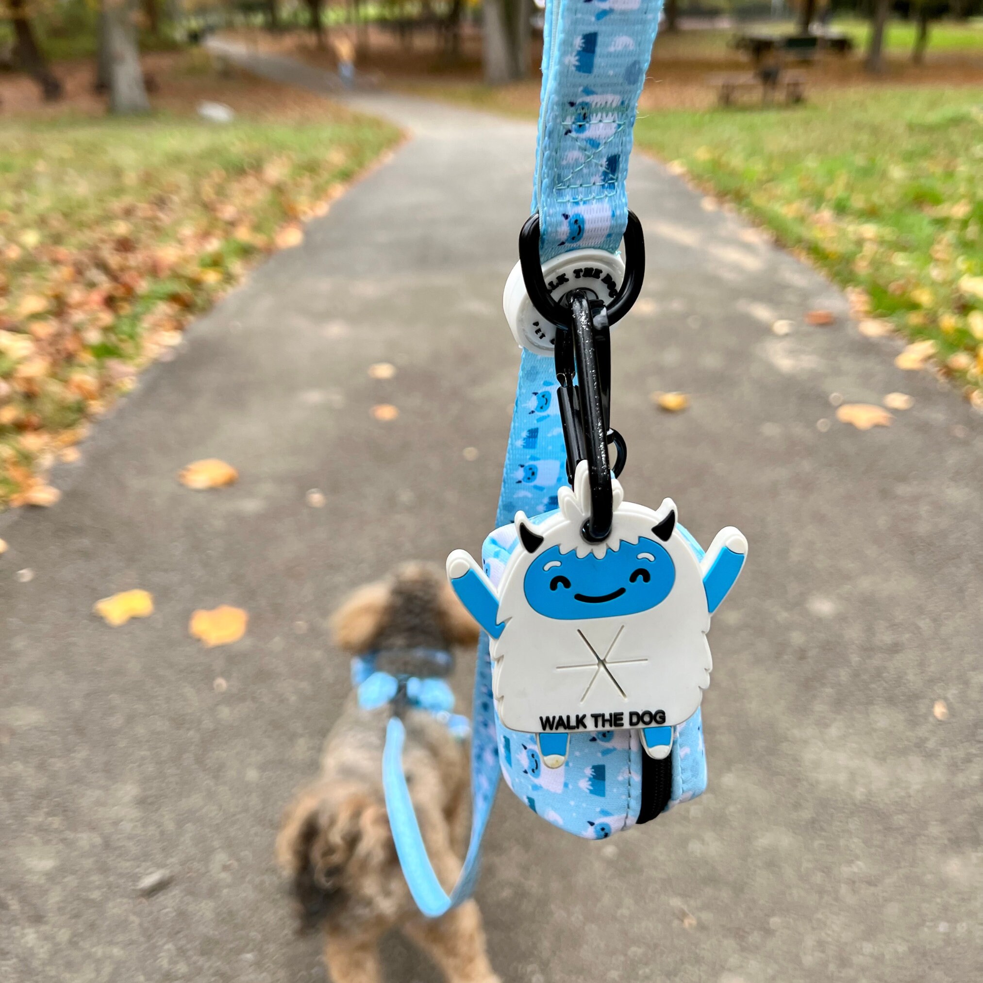 Poop Pal Yeti, Hands Free Poop Bag Carrier, Dog Waste Bag Holder, Gift ...