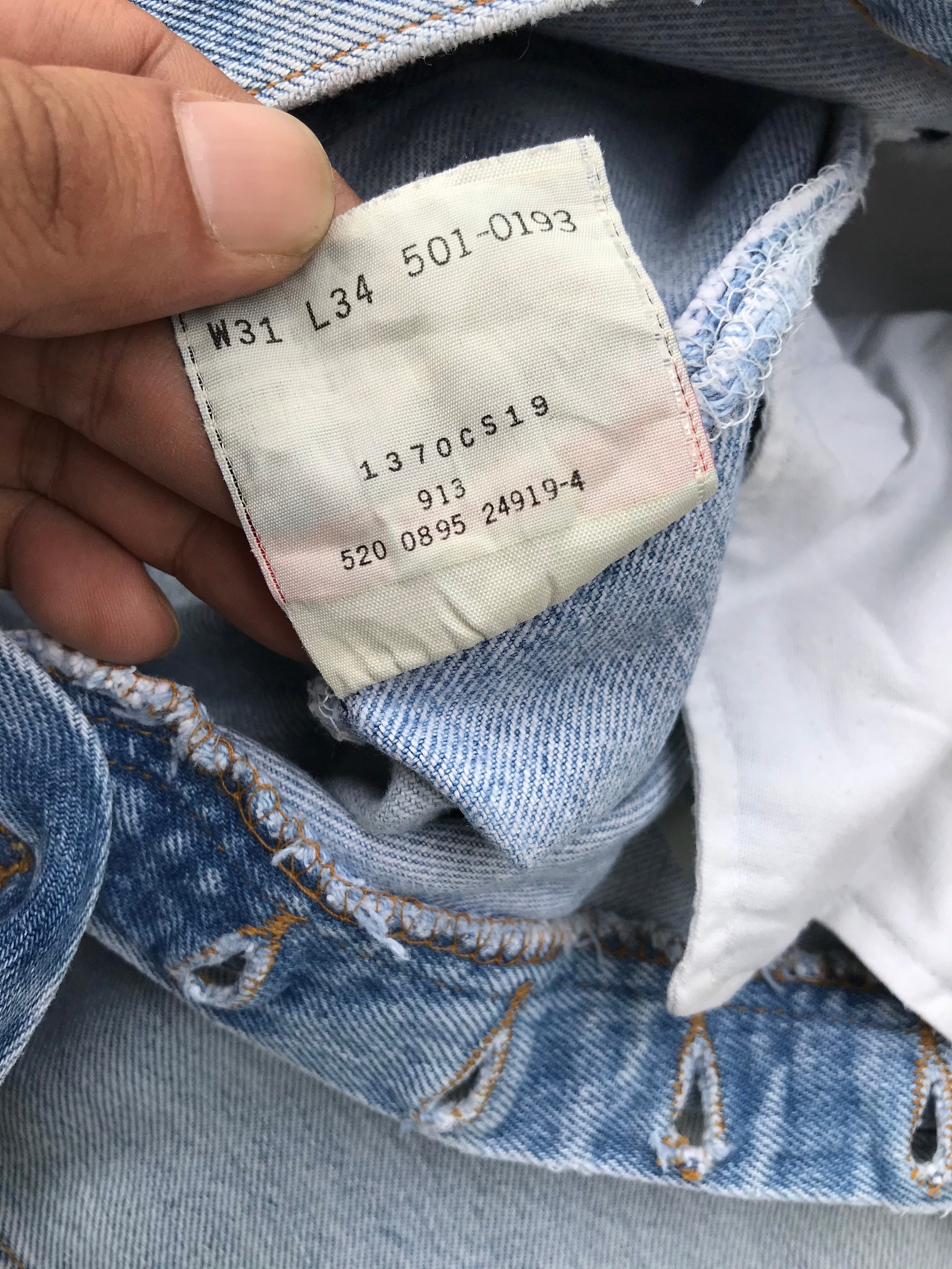 Vintage 90s Levis 501 Light Blue Jeans Size 30 Levis 501 Vintage 90s Levis 501 Light Blue Jeans Size 30 Levis 501