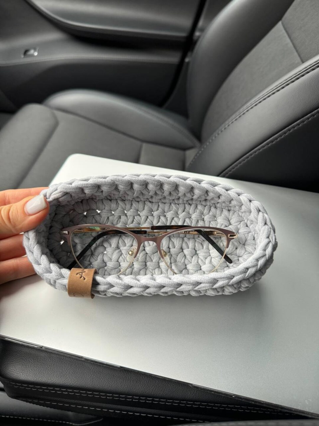 Car Eyeglasses Holder, Soft Personalized Sunglasses Keeper, Oval ...