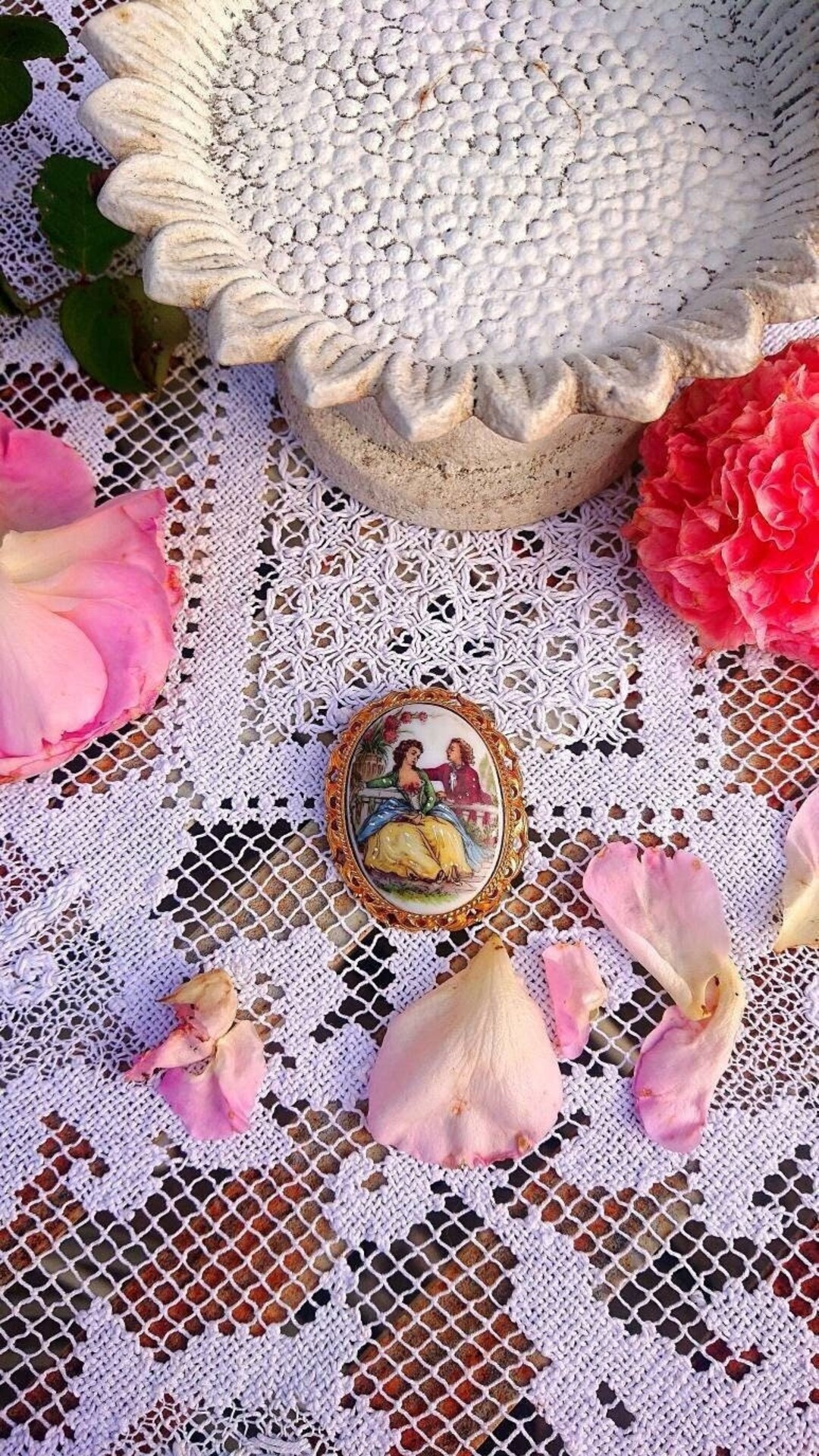 Large Vintage Limoges Porcelain Cameo Brooch of Painted Couple. - Etsy