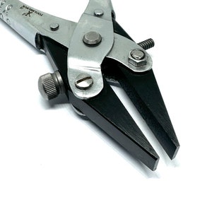 High Quality Parallel Action Flat Nose Jewelry Pliers Smooth Jaw ...