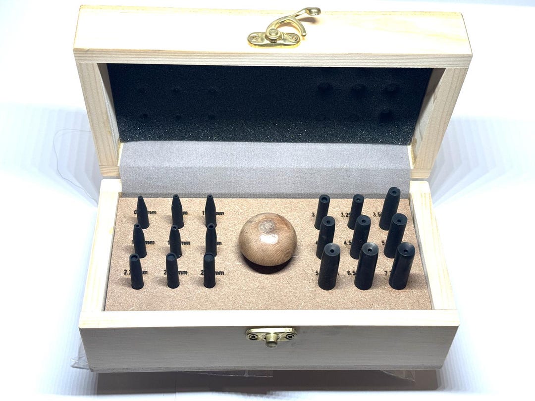 Jewelers Craft 18 Round Bezel Punch Tool Set for Stone Setting Ring ...
