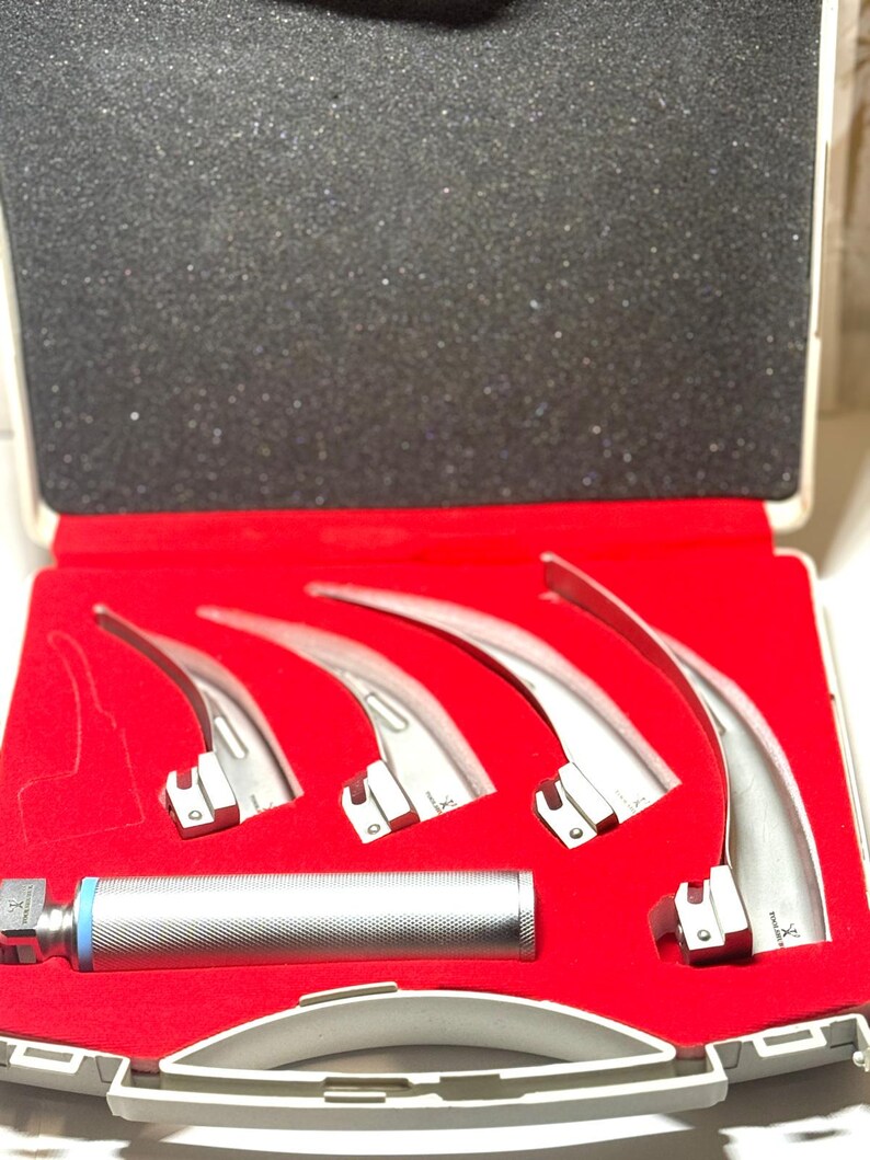 Fiber Optic Miller Laryngoscope Kit With 4 Blades & Handle Anesthesia ...