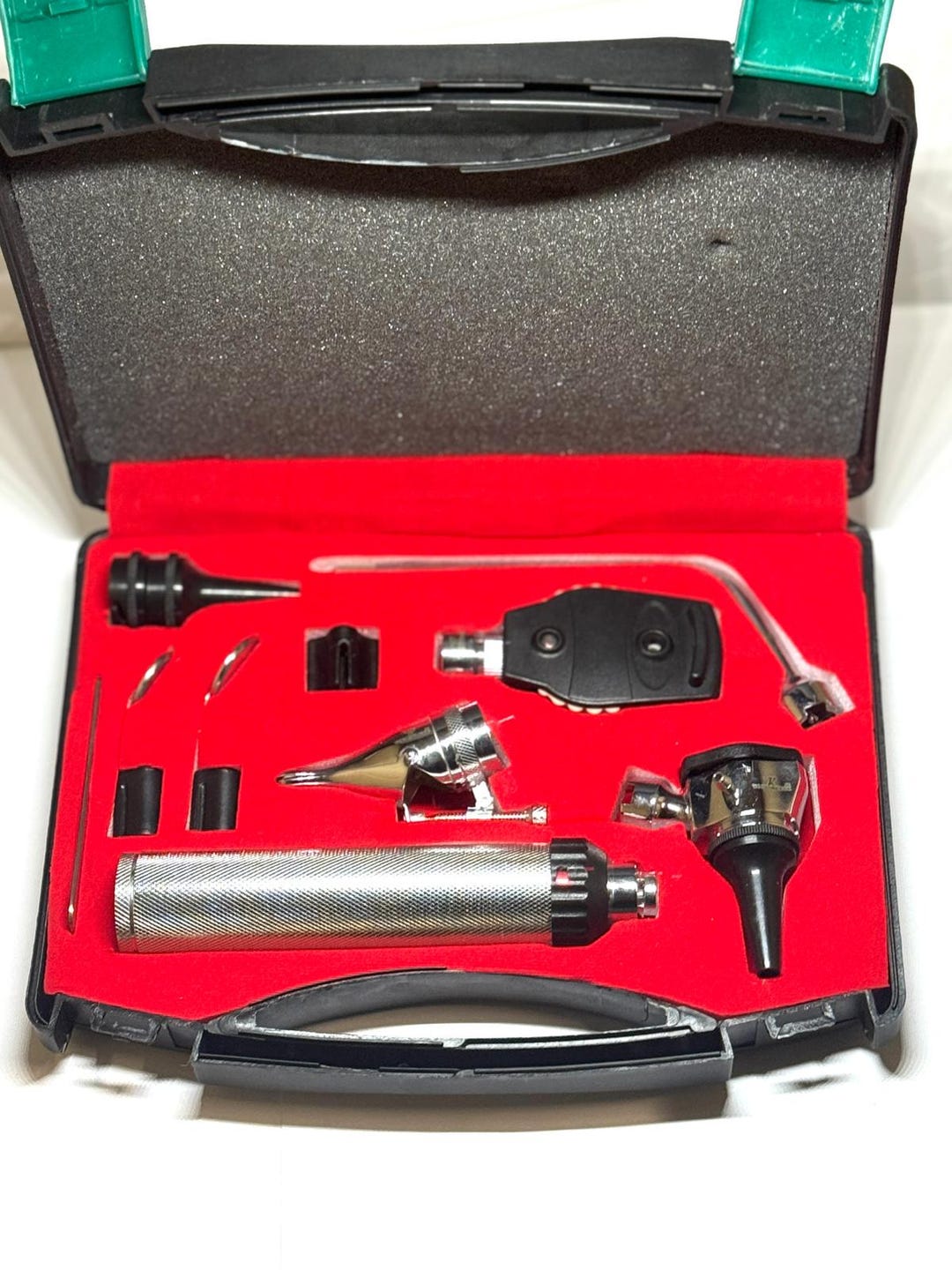 Professional ENT Diagnostic Otoscope Set With Ophthalmoscope LED Fiber ...