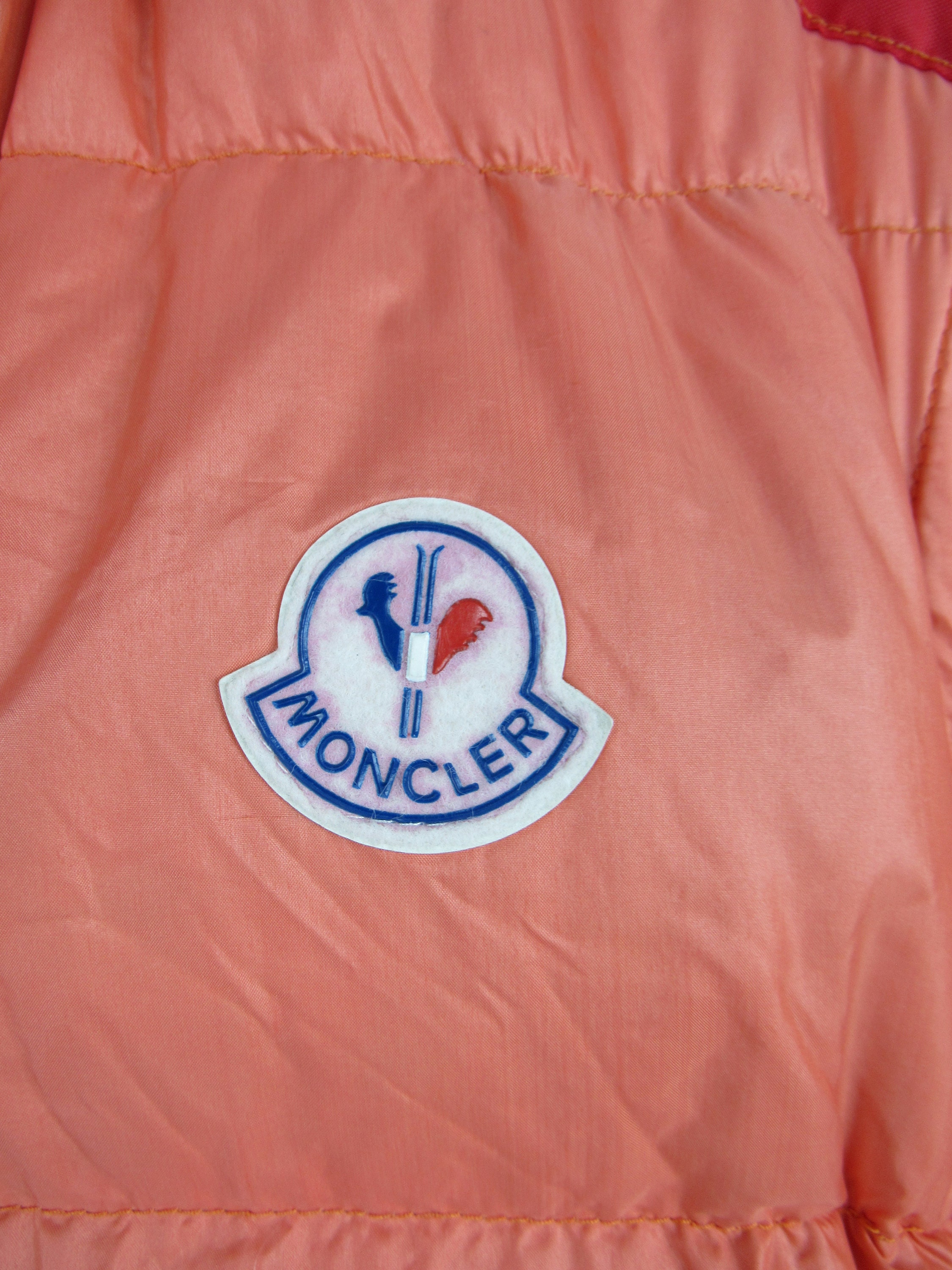Vintage moncler logo store