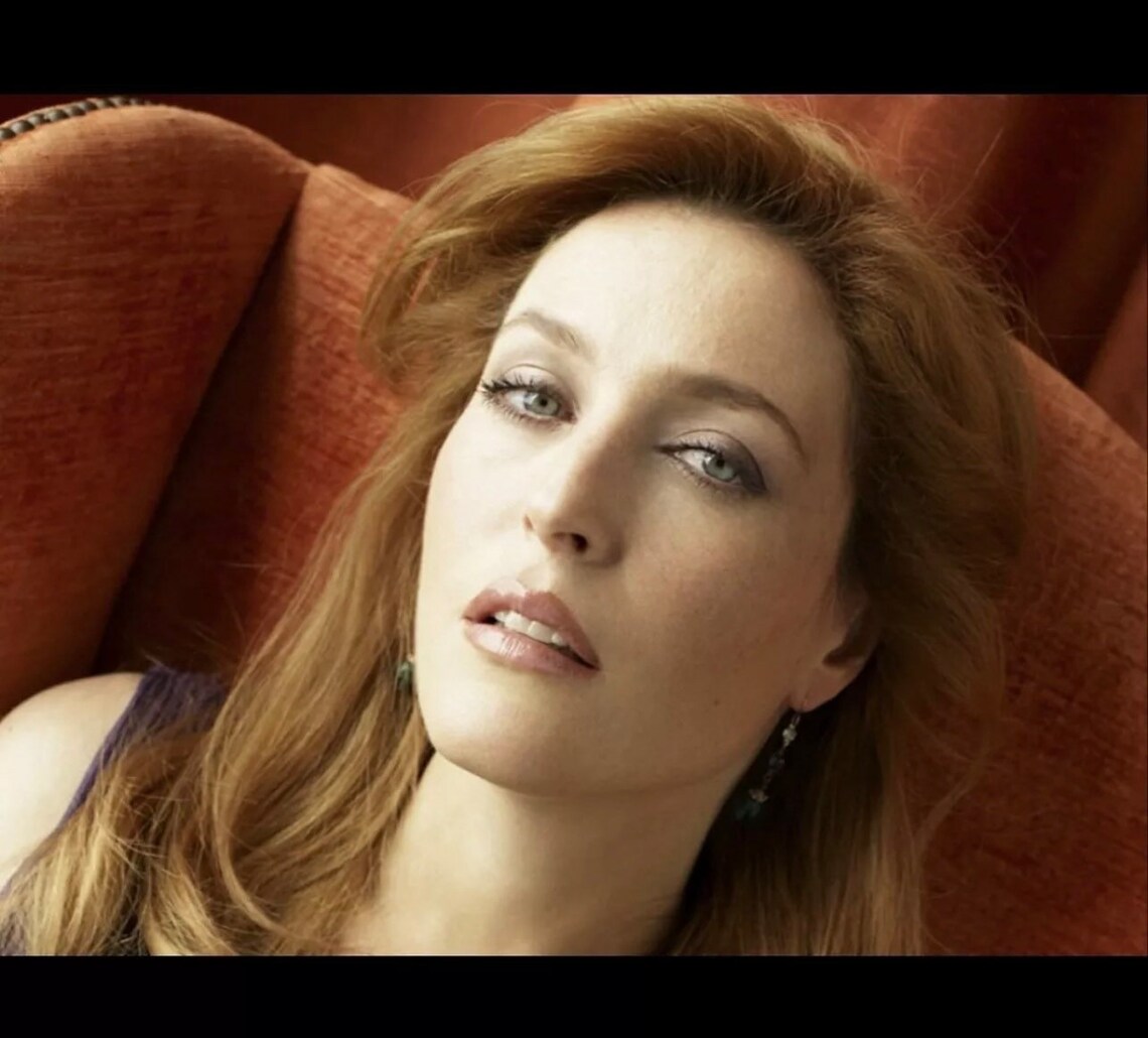 Gillian Anderson Life Cast, Face Cast, Life Size in White Hydrocal ...