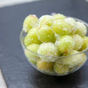 Self-fertile Ruby Crisp Muscadine Seeds: 25 Seeds, Dark Red Berries ...