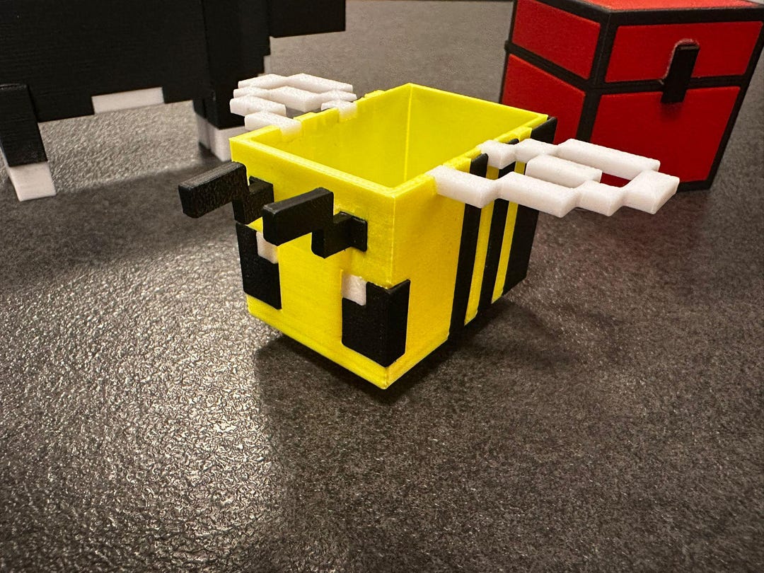 Minecraft Style Bee Planter | Digital .STL File | 3D Printed Figure ...
