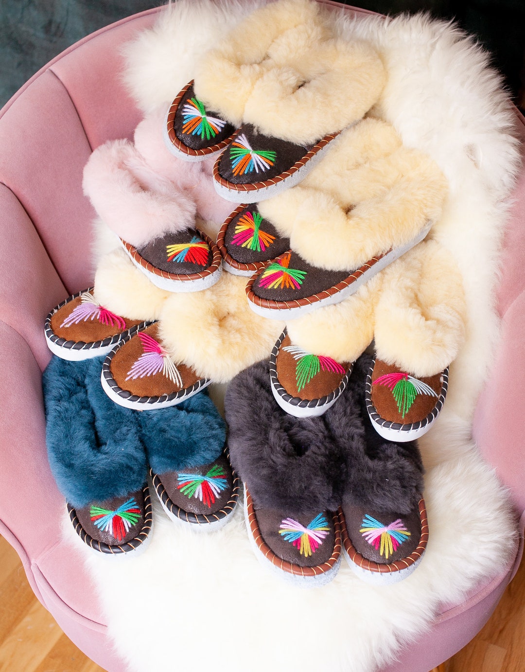 Sheepskin Moccasins, Slippers LUCKY DIP Women's Sheepskin Slippers ...