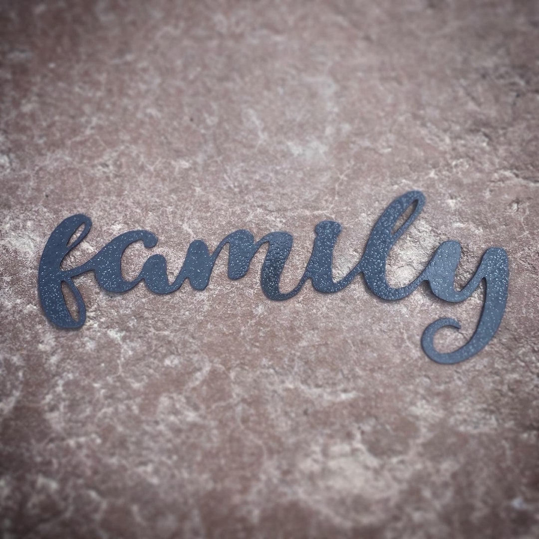 Metal Family Sign, Family Wall Sign for Aesthetic Room Decor, Metal ...