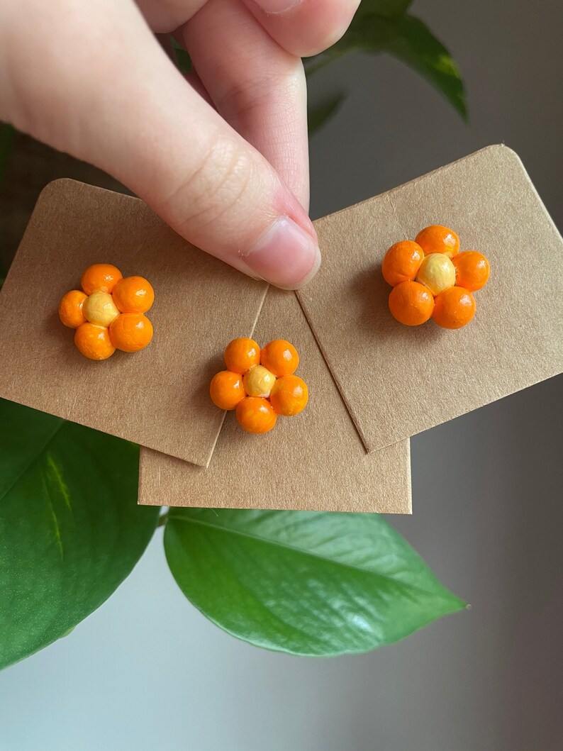 Orange Flower Pin // Handmade Clay Pin Cute Clay Pin Polymer - Etsy