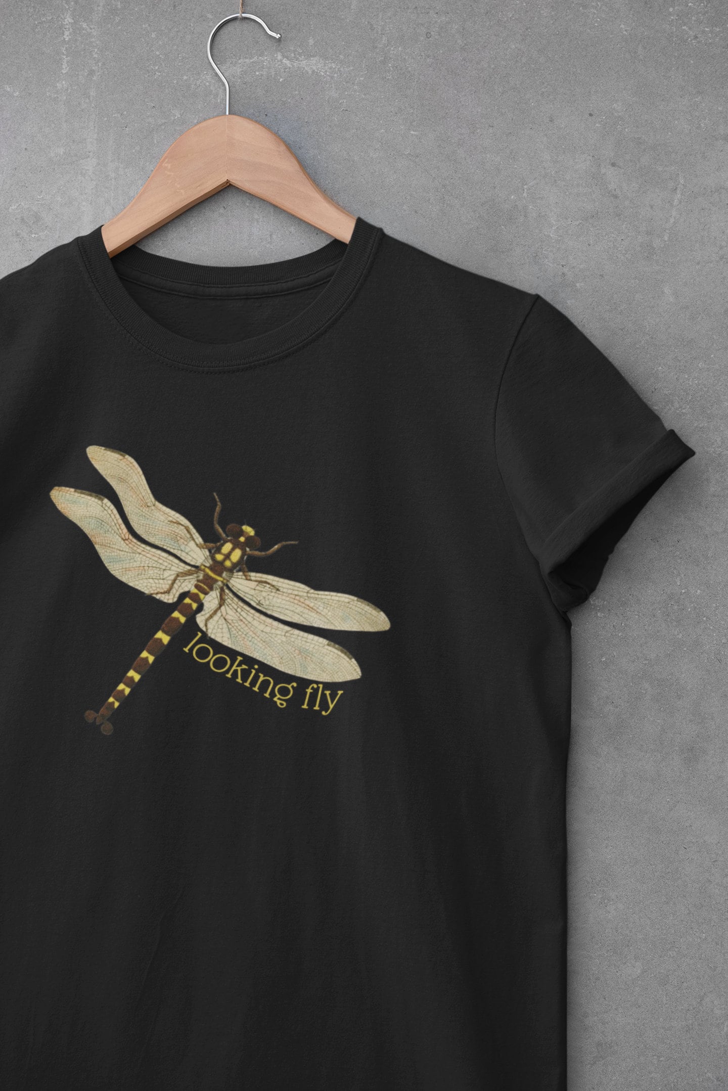 Looking Fly Dragonfly T-shirt | Funny Nature Pun Bug Insect Shirt ...