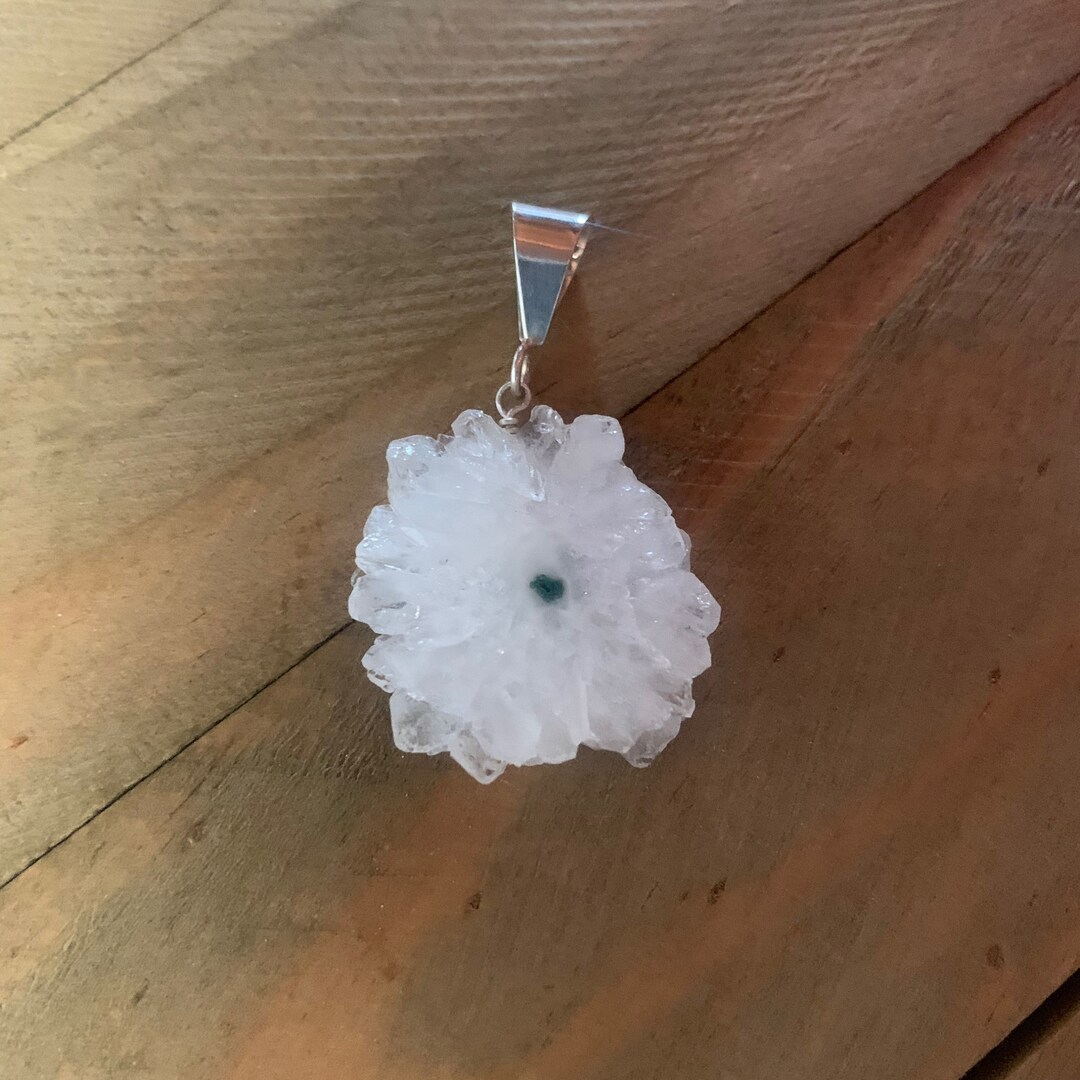 Snowflake Quartz Stalactite Pendant - Green Dot - Etsy
