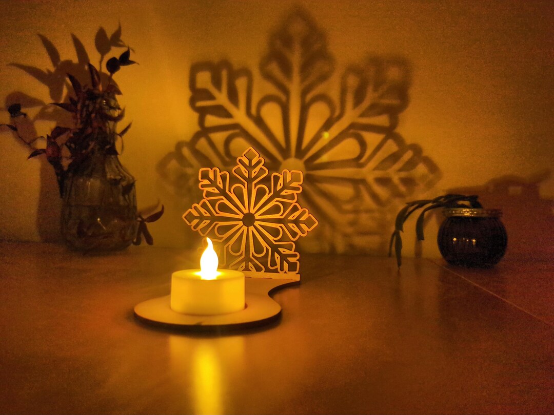 Snowflake Tealight Holder Christmas Winter Decoration Candle Shadow ...