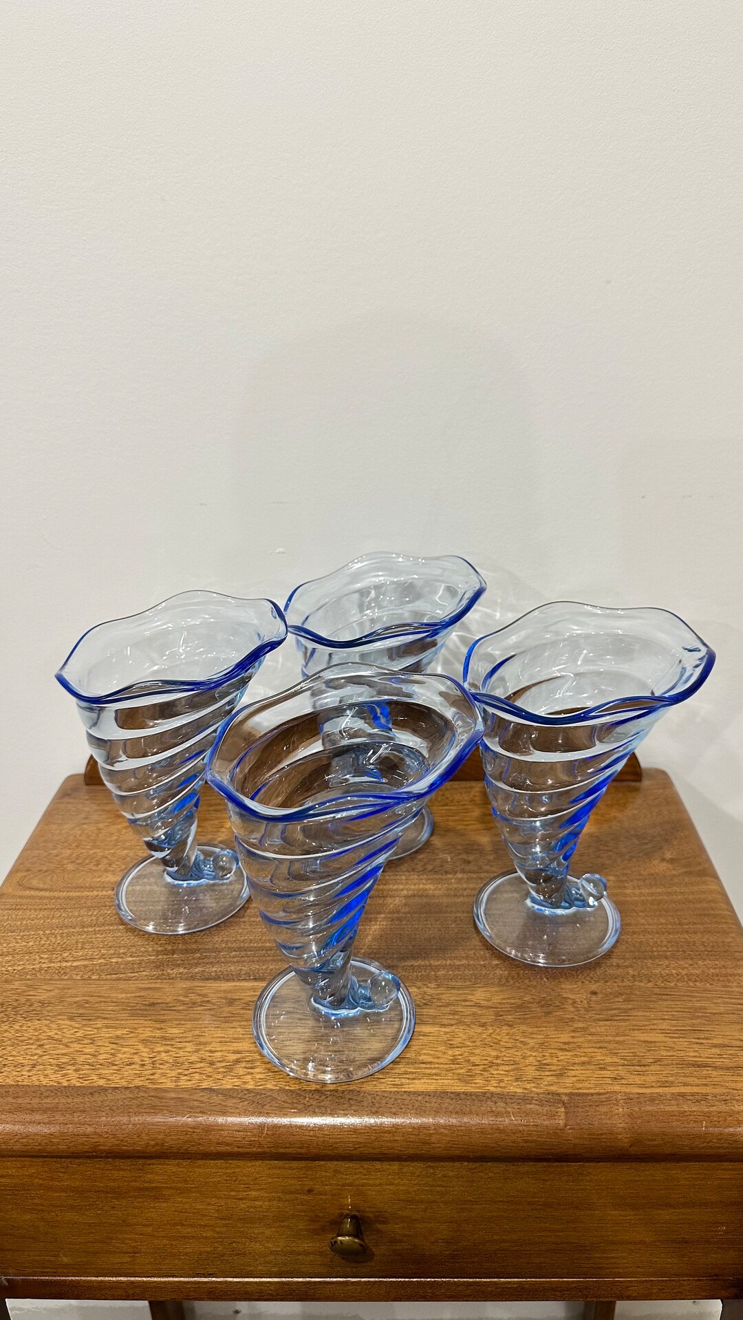 Vintage Bormioli Rocco, Set of 4 Italy, 7 Swirl Glass Bowl Cornucopia ...