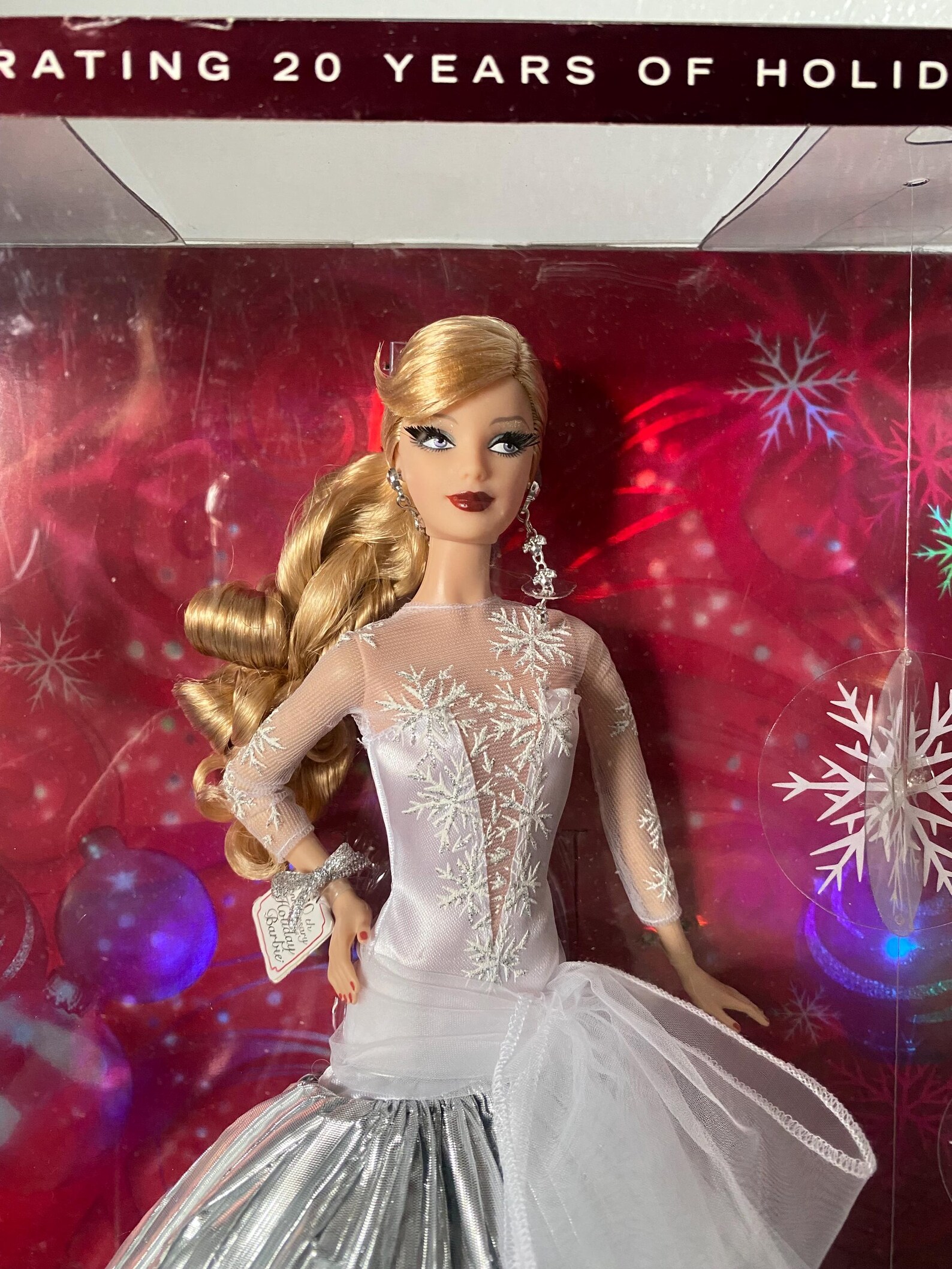 Holiday Barbie 2008- Celebrating 20 Years of Holidays - Etsy