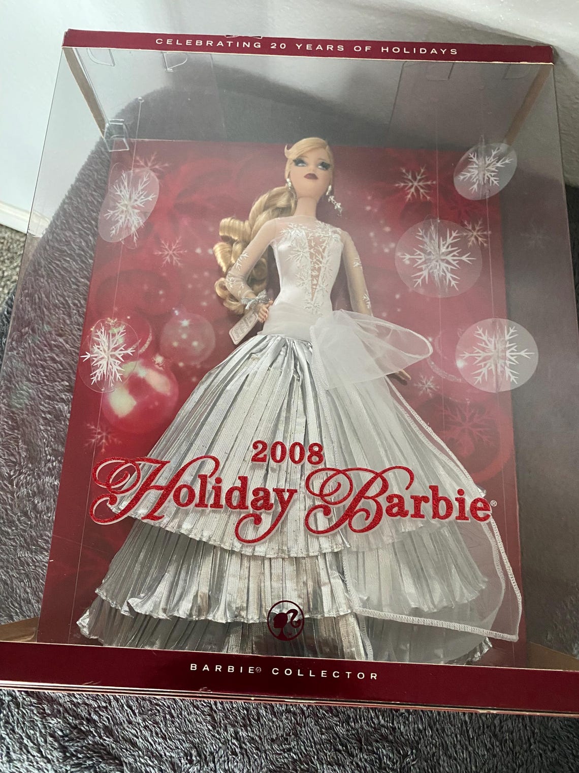 Holiday Barbie 2008- Celebrating 20 Years of Holidays - Etsy