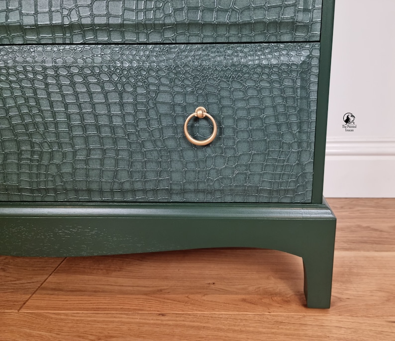 Green Stag Chest of Drawers With Croccodile Decoupage - Etsy UK