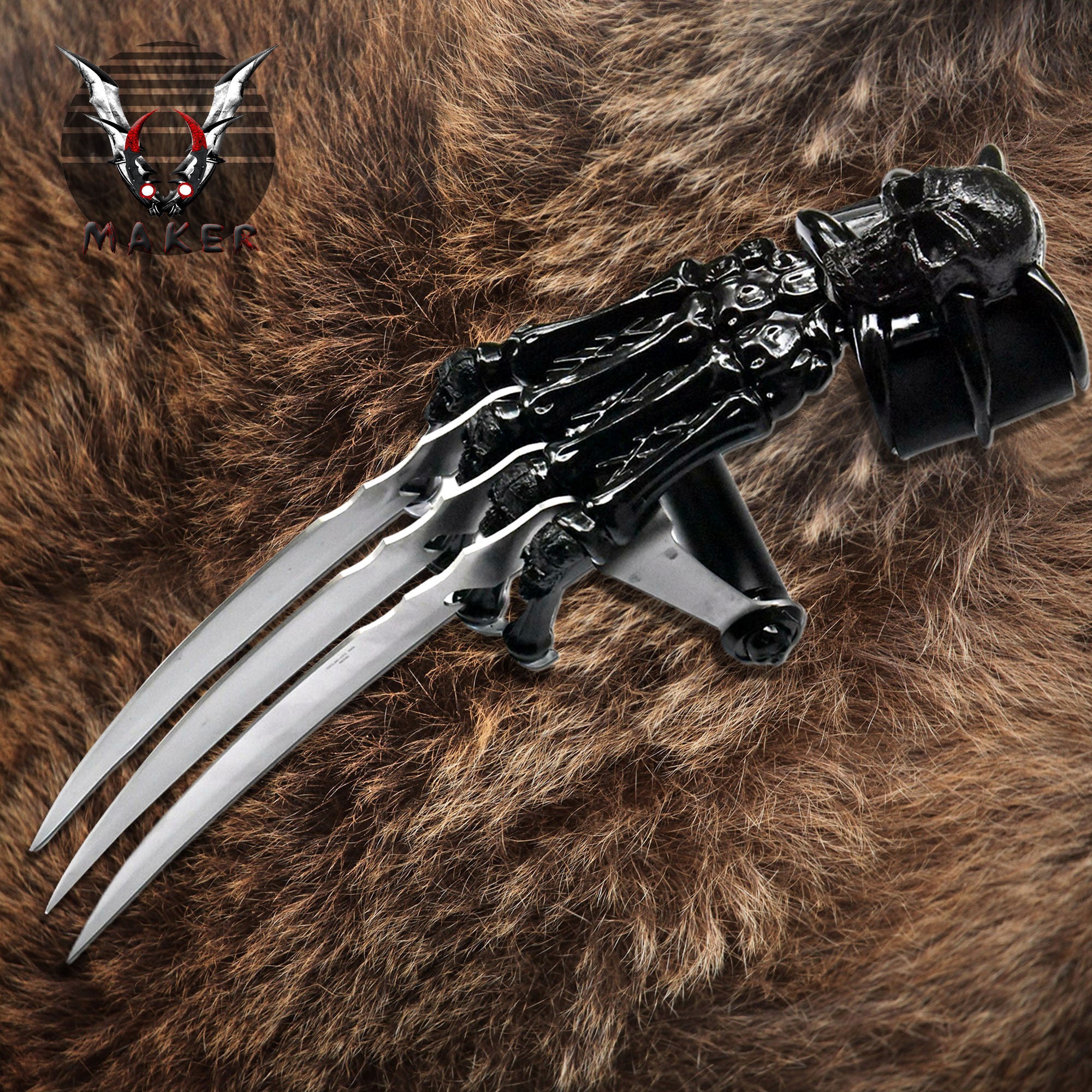 Claw Gauntlet Weapon