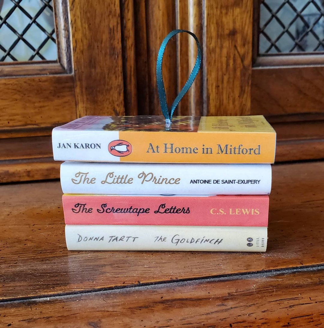 Personalized Book Stack, Large, Customizable - Etsy