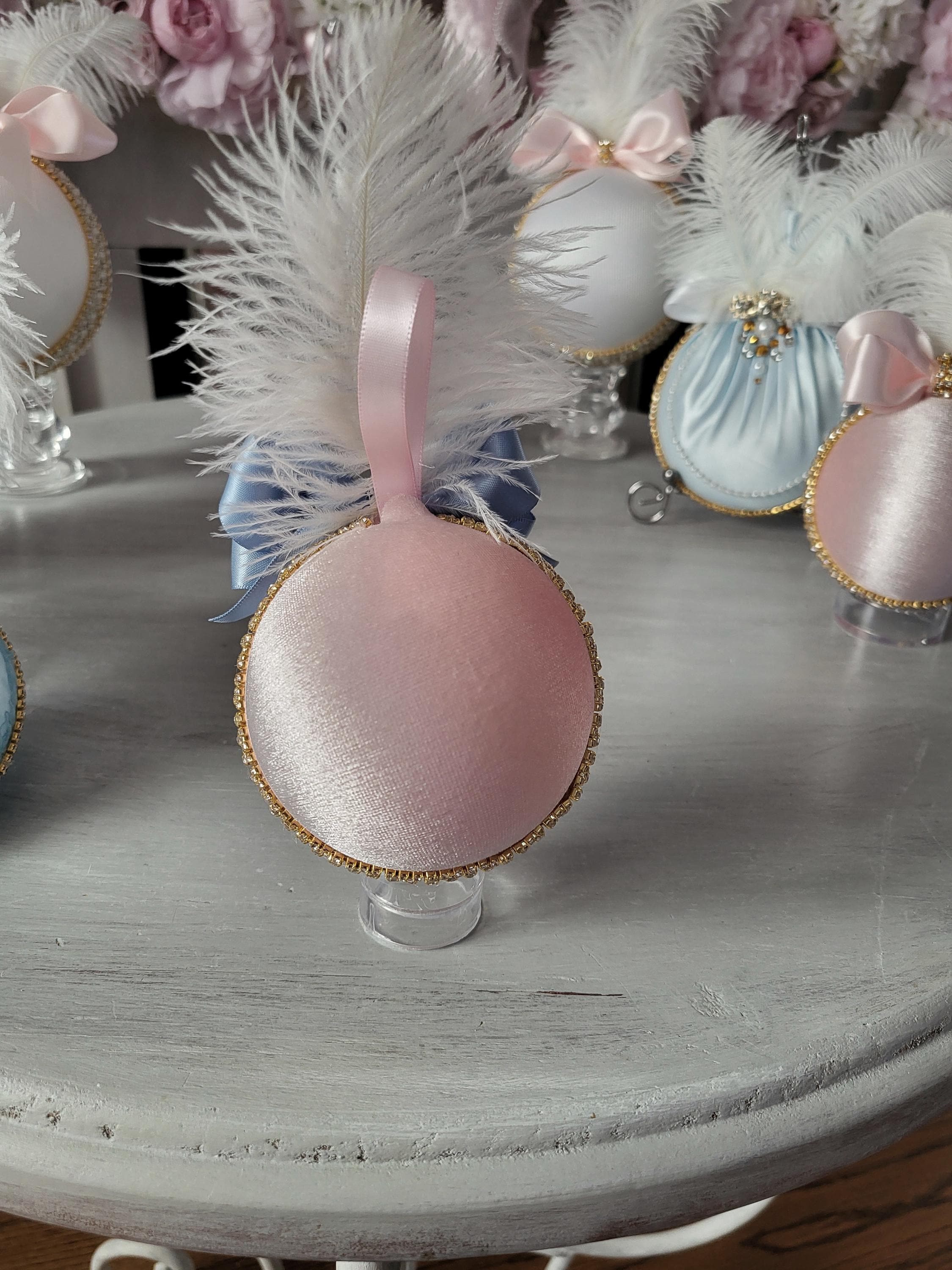 Gorgeous Rococo Petite Marie Antoinette BLUE Bow Pink Velvet Ostrich ...