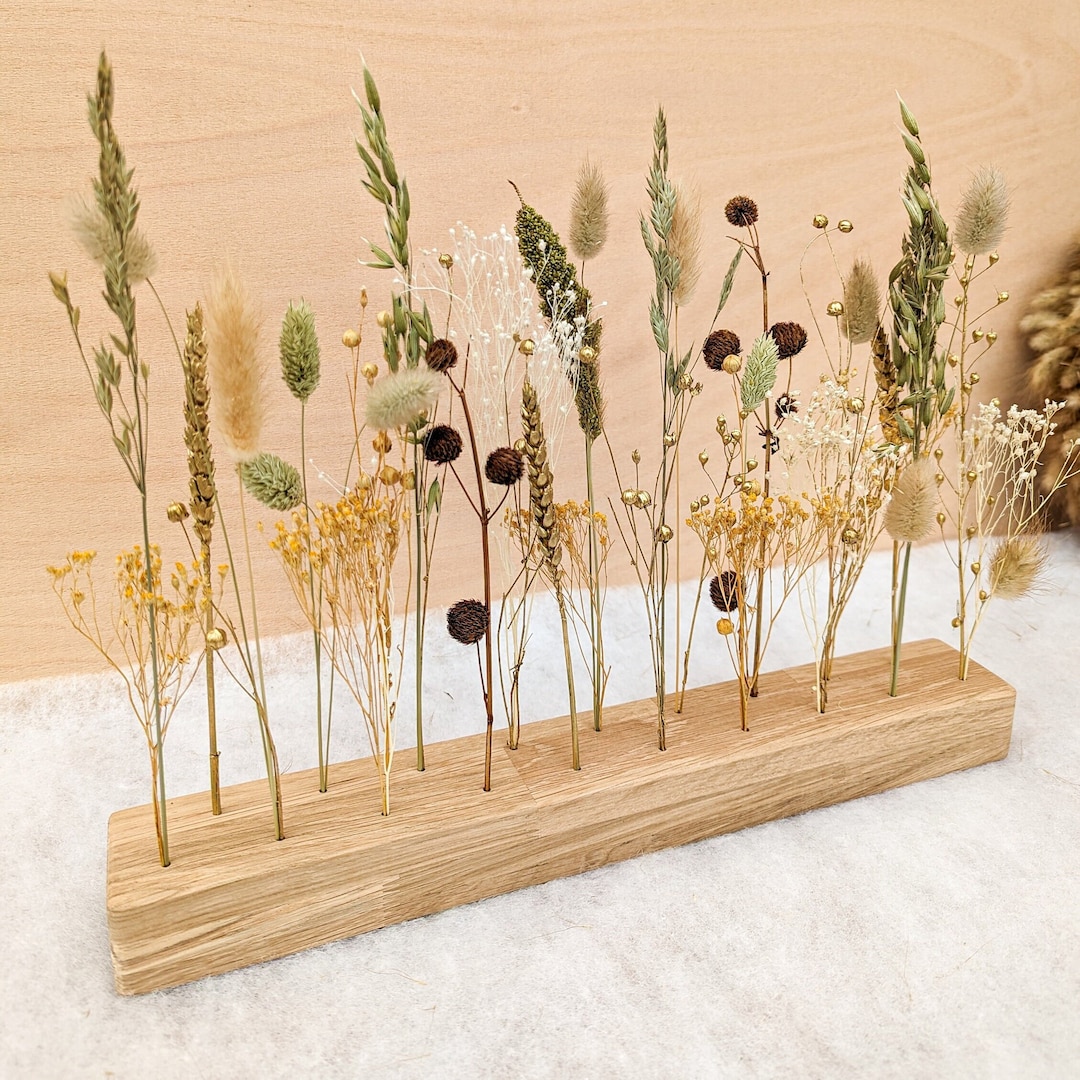 Flower Bar With Dried Flowers Wooden Decoration Table Decoration ...