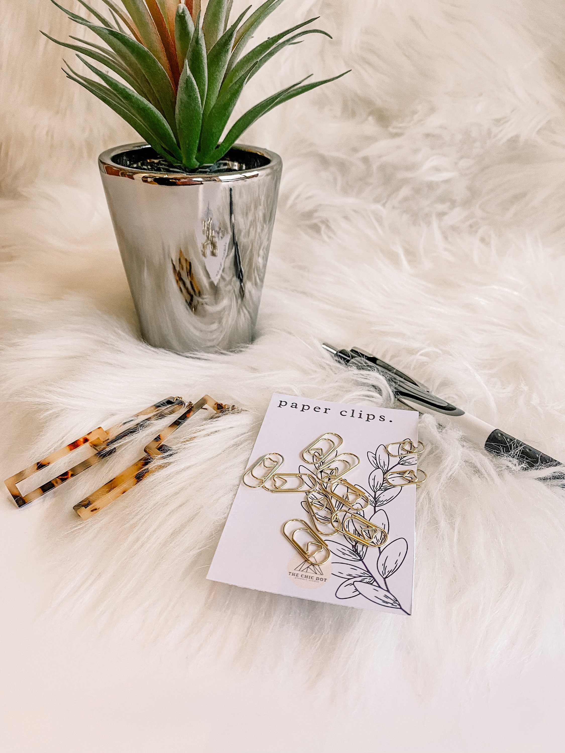 Luxe Mini Paperclip Set of 10 Gold Mini Paper Clips With - Etsy
