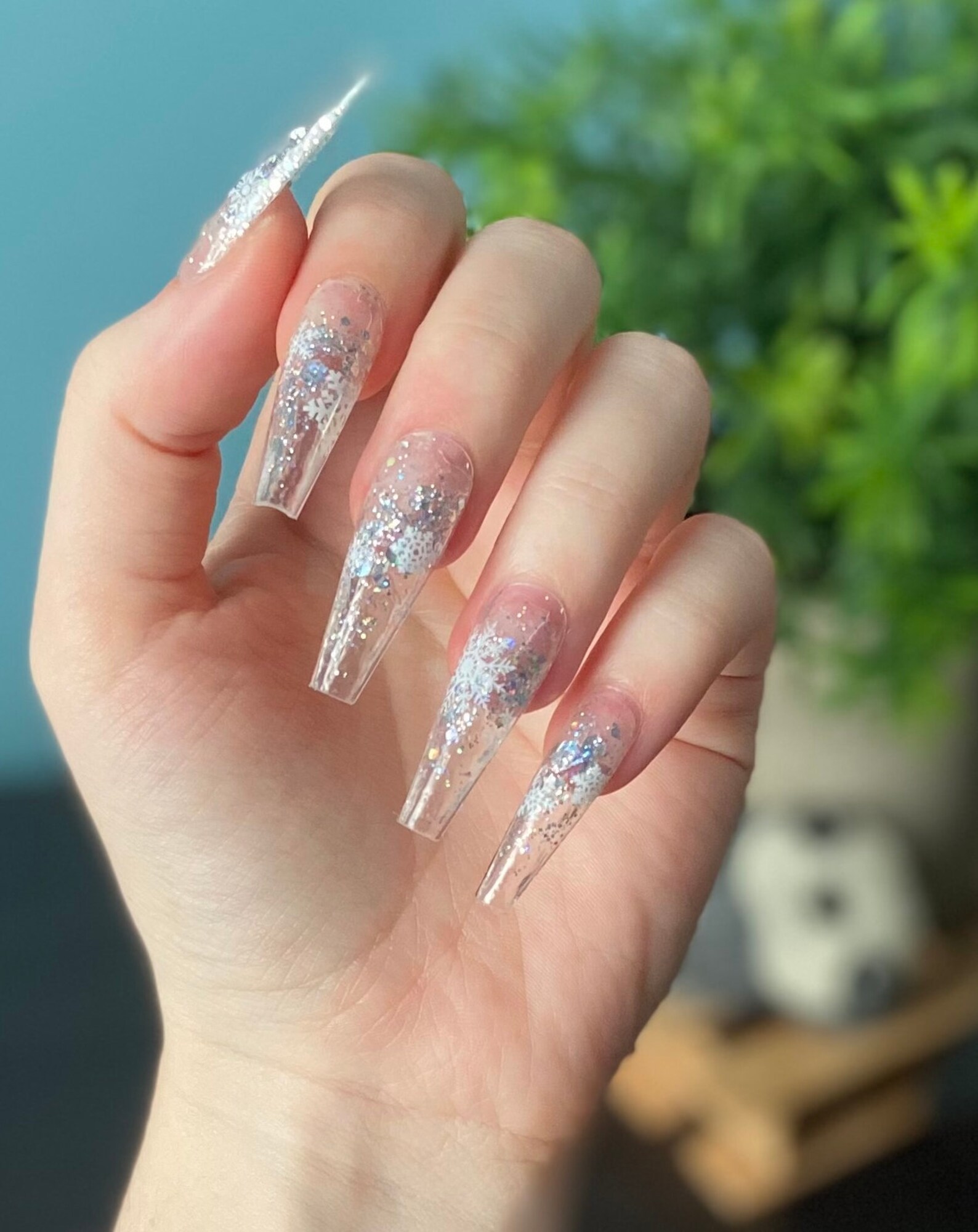 Ice Queen / Clear Icicle Nails with Holographic Silver | Etsy