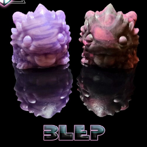 Blep Squishee - Etsy