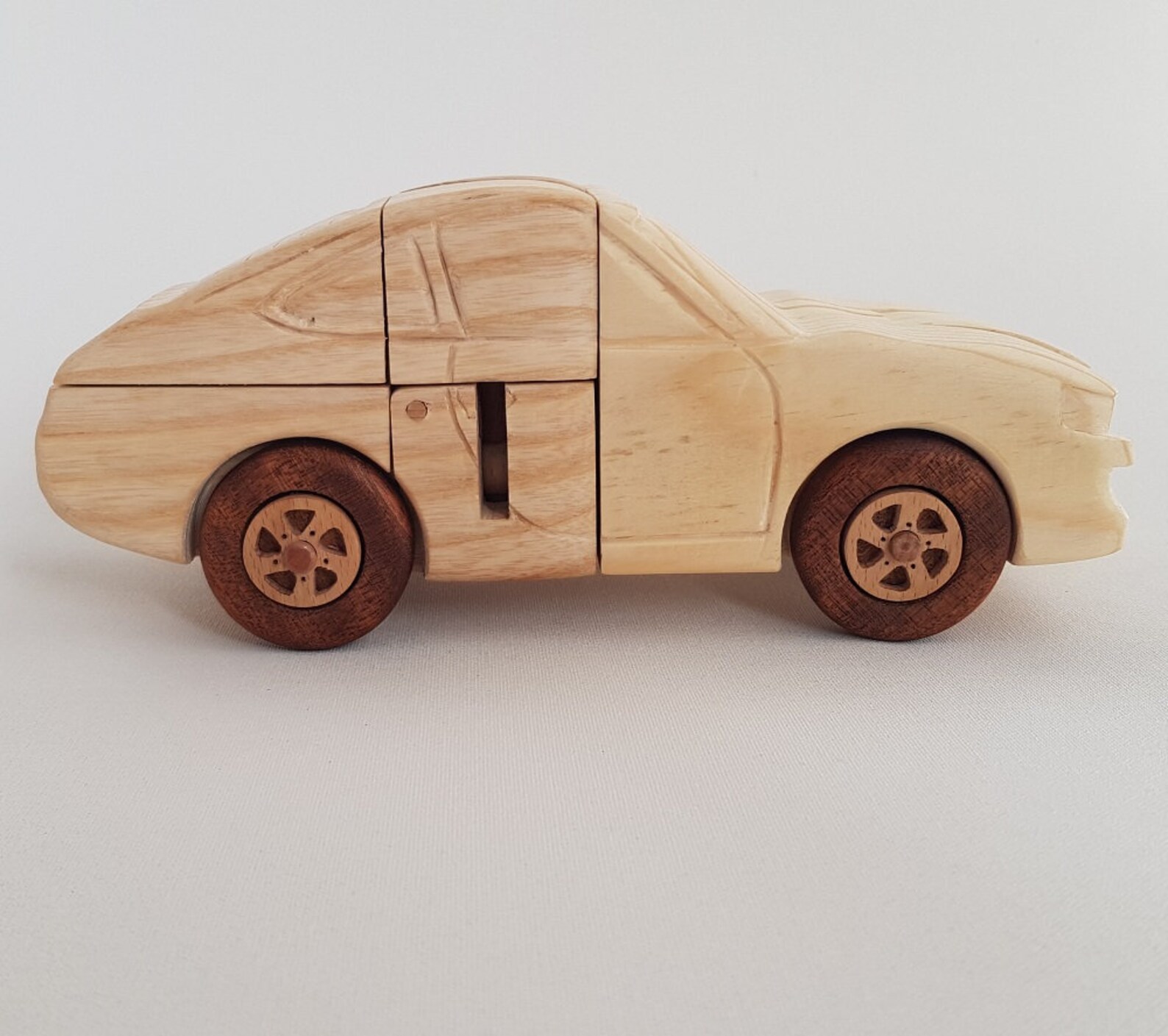 Wooden Transformer Car DIY Plans: Transformable Robot Toy (PDF Download ...