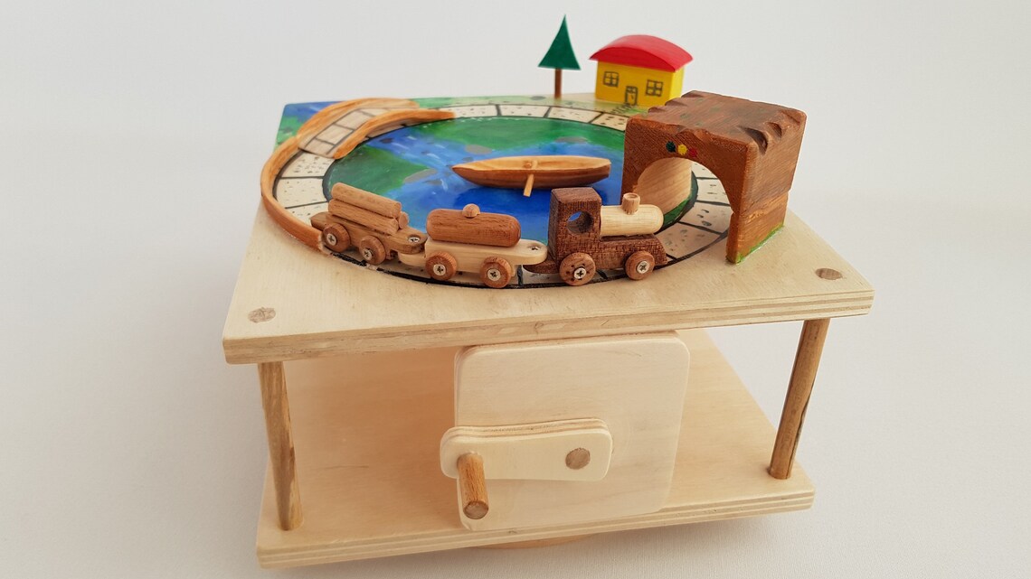 Wooden Carousel Train Toy Plans & Patterns. Wooden Train Carousel Diy ...