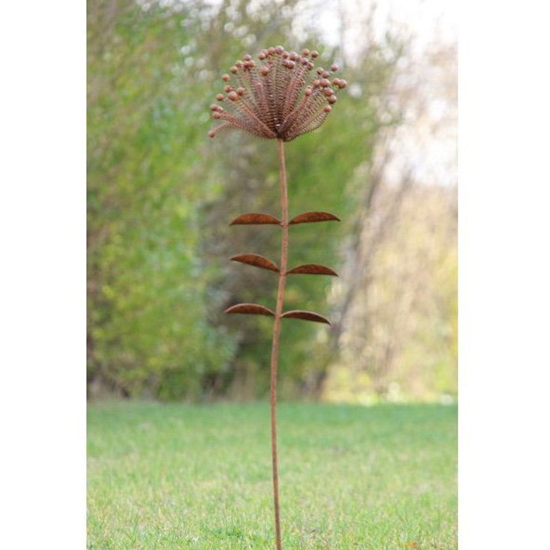 Garden Plug Rust Flower Squiggle - Etsy
