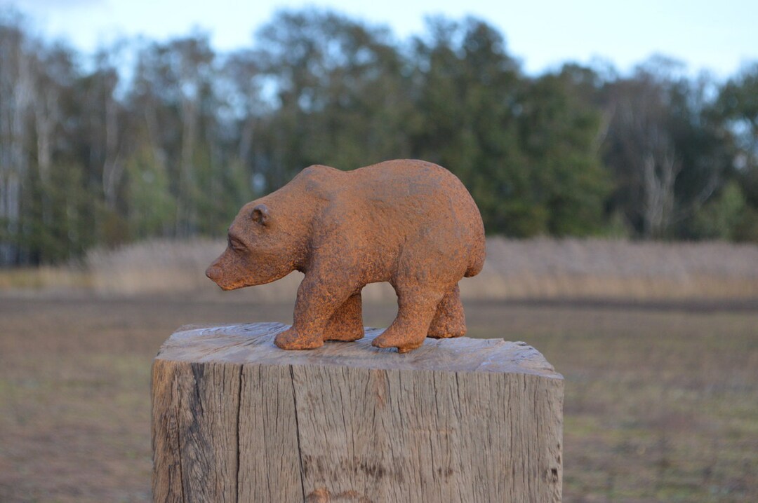 Rusty Garden Statue of Bear, Cast Iron - Etsy UK