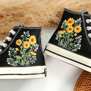 Embroidered Converse Sunflower and Queen Anne's Lace, Converse High ...