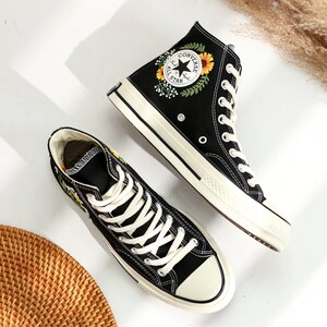 Embroidered Converse Sunflower and Queen Anne's Lace, Converse High ...