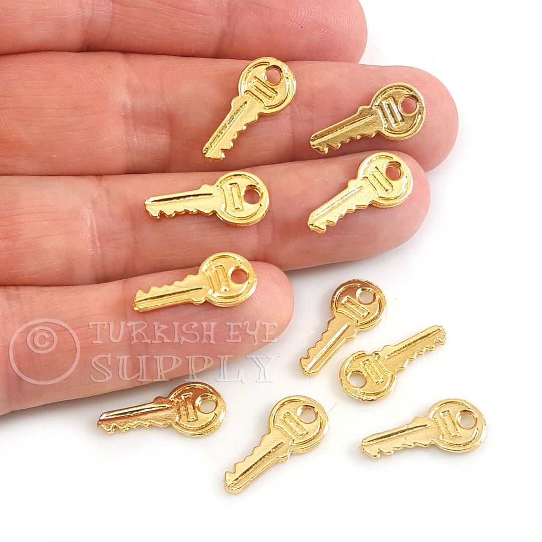 24k Shiny Gold Plated Key Charms, Mini Gold Key Pendant, Gold Key ...