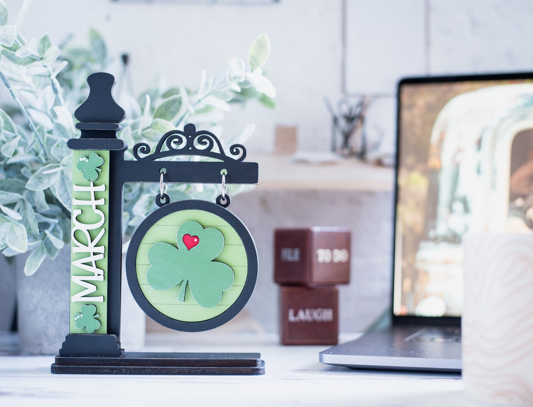 Interchangeable Seasonal Mini Standing Sign Frame Post Set; Seasonal ...